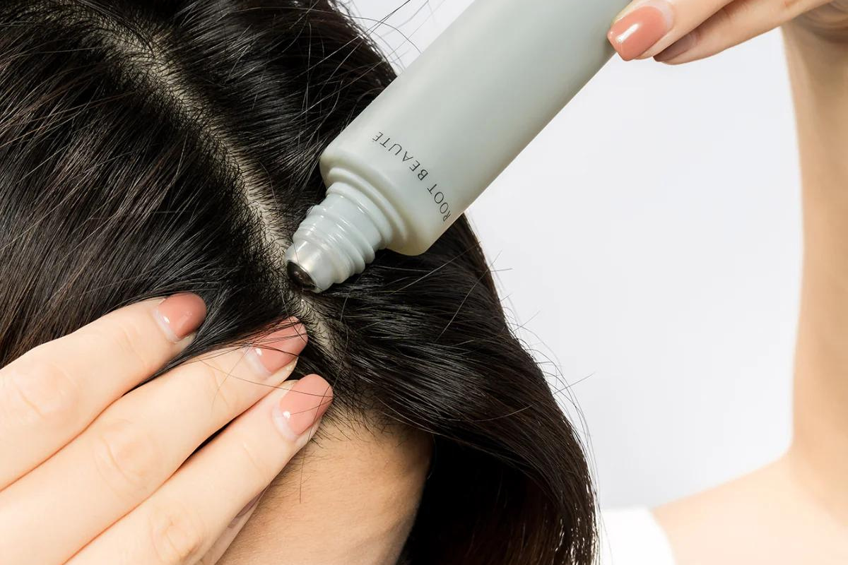 Pregnancy Hair Changes: How Hair Growth & Texture Shift When Pregnant ...